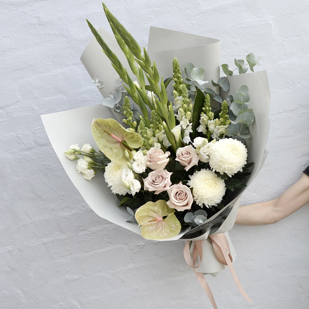 The Chelsea | Stunning Flowers Delivered
