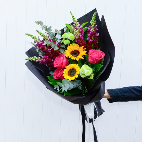 Bright Posy | The Happiest Bouquet